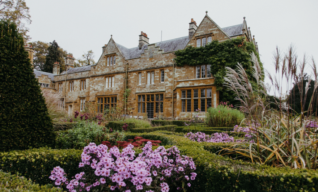 Flore House - Discover Northamptonshire