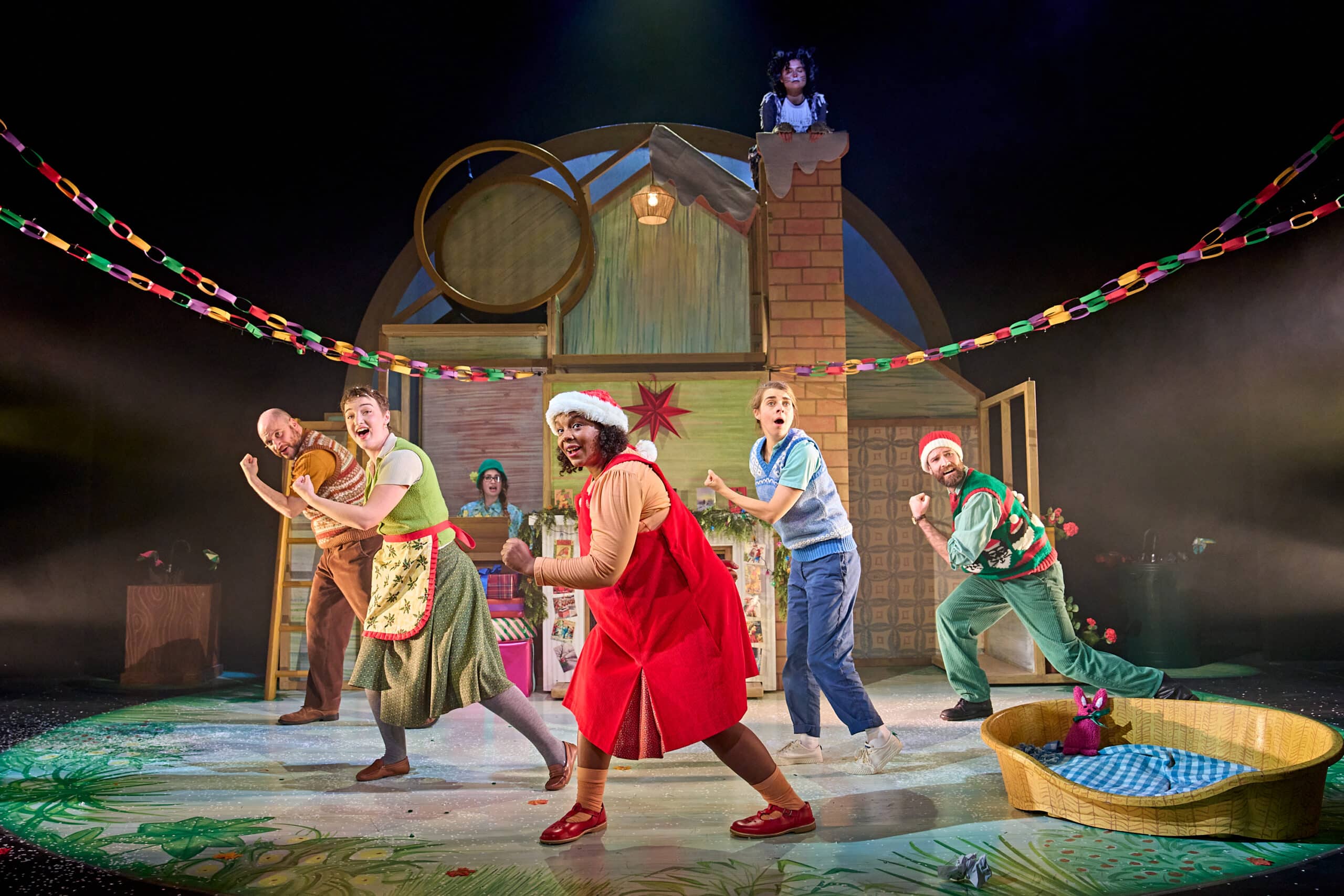 Mog’s Christmas at Royal & Derngate - Discover Northamptonshire